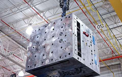 Plastic injection molding | Thunderbird Molding – Greensboro